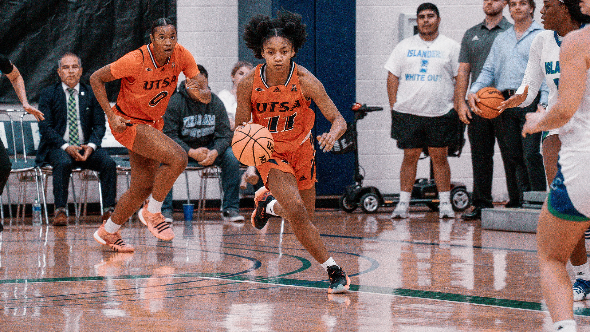 'Runners to take on Lady Mavs inside College Park Center - UTSA ...