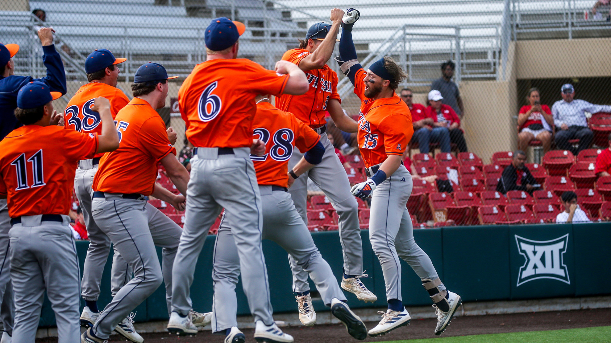 Roadrunners send four to the moon in victory over Houston - UTSA ...