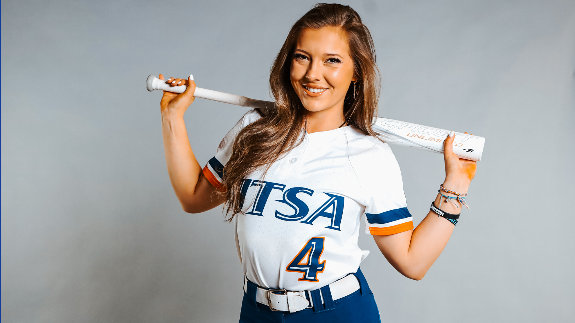 Grit and Wisdom: UTSA Softball’s Lindsey Davis - UTSA Athletics - Official Athletics Website