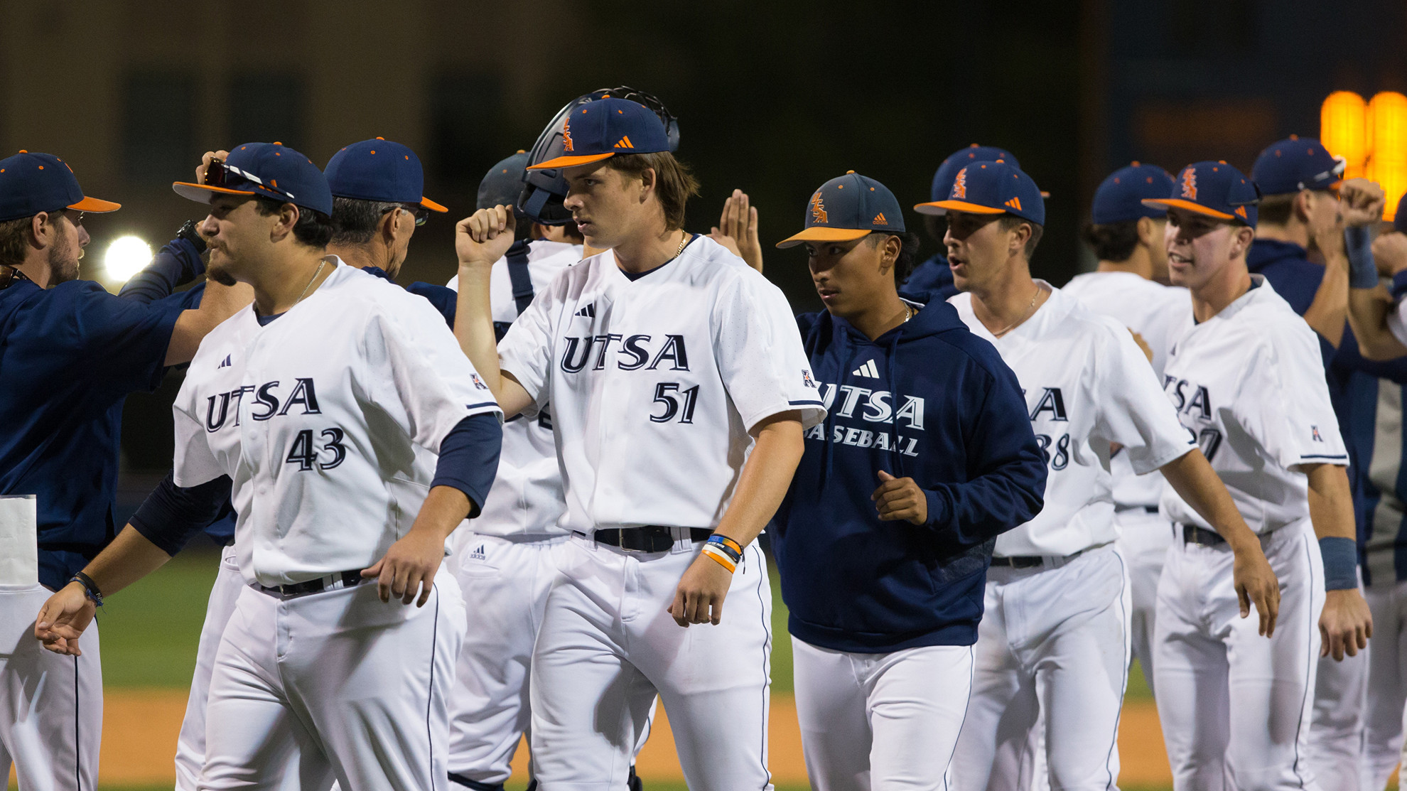 UTSA hits the road for midweek game at Baylor - UTSA Athletics ...