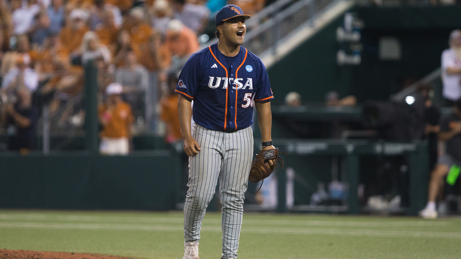 UTSA stuns No. 2 overall seed Texas, 9-7, advancing to Austin Regional ...