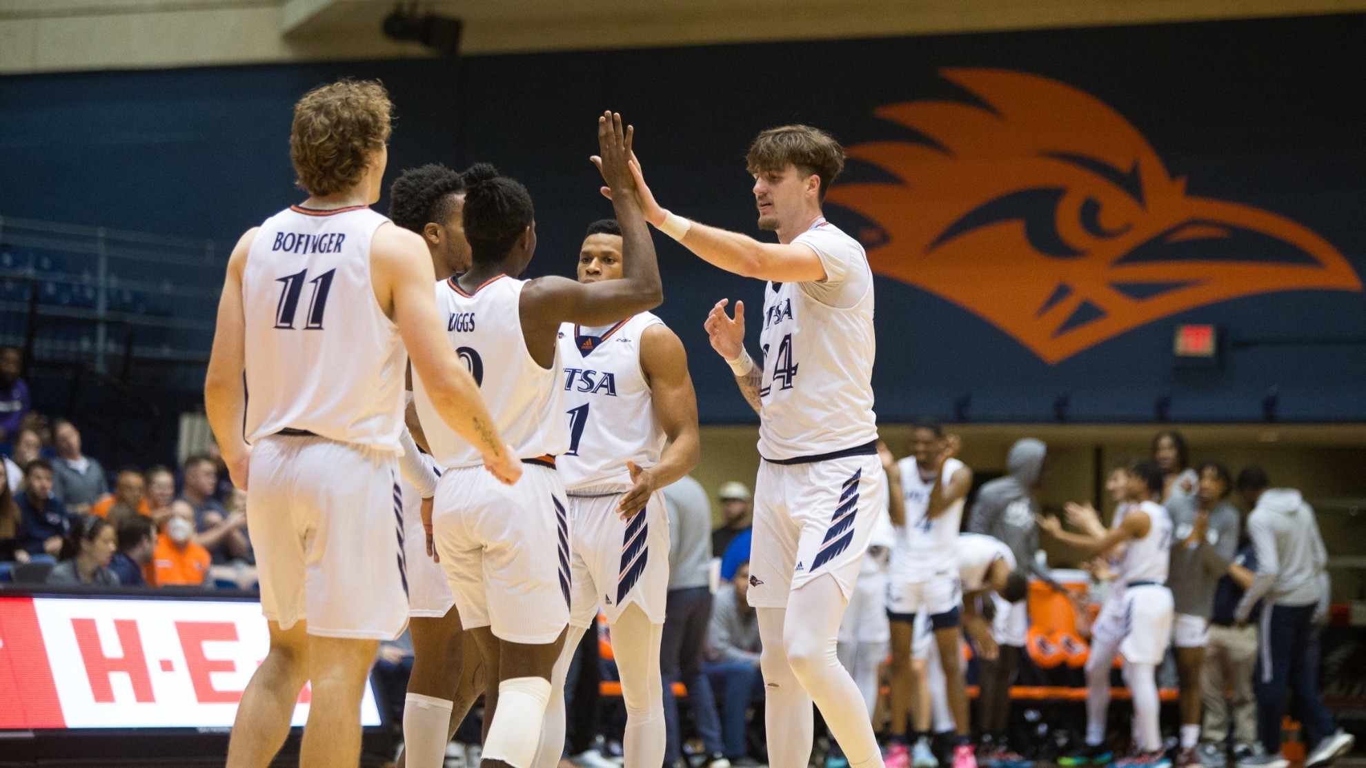 UTSA looks to make it two in a row as it hosts Western Kentucky - UTSA ...