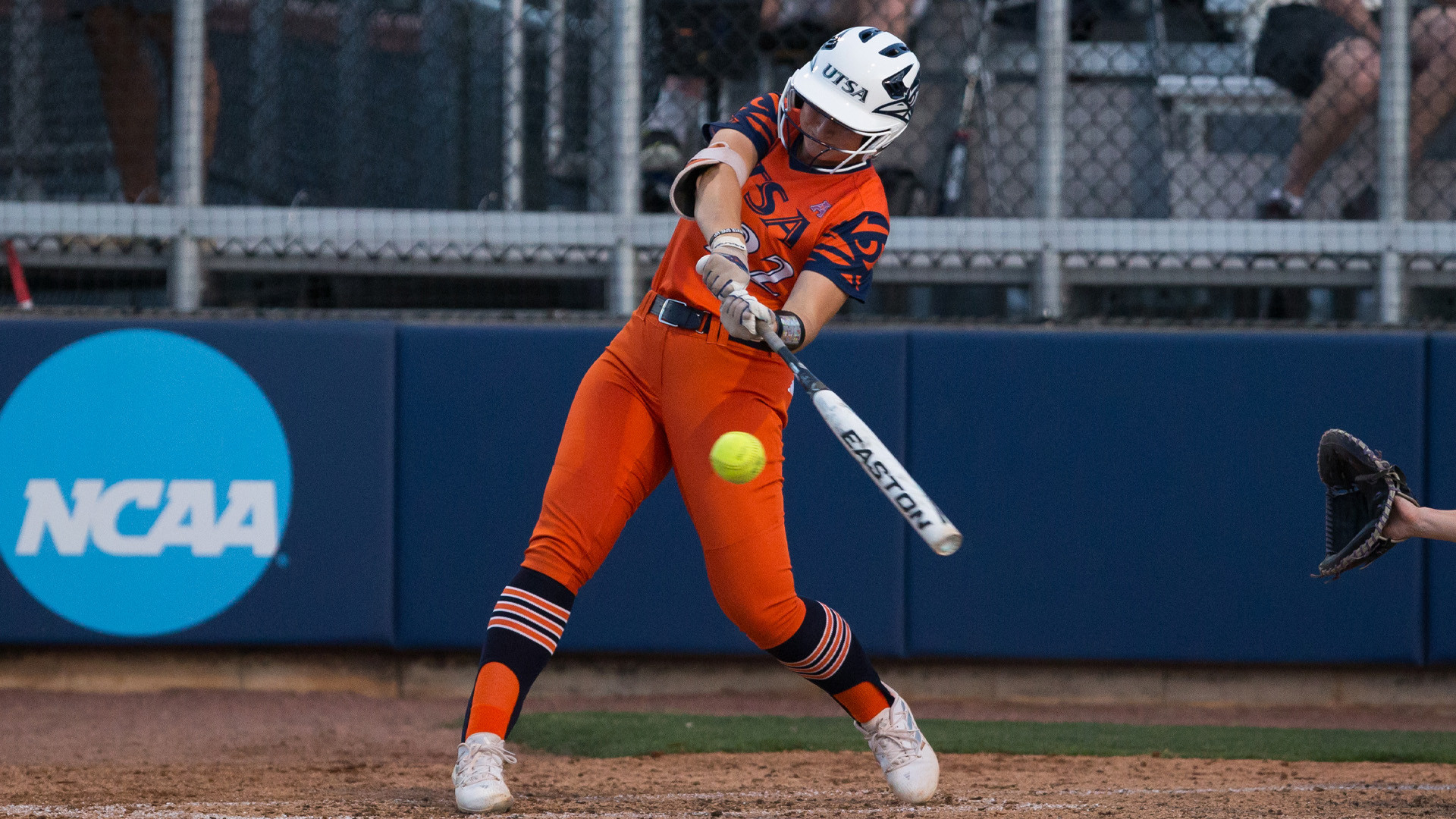 UTSA falls to Abilene Christian in home opener - UTSA Athletics ...