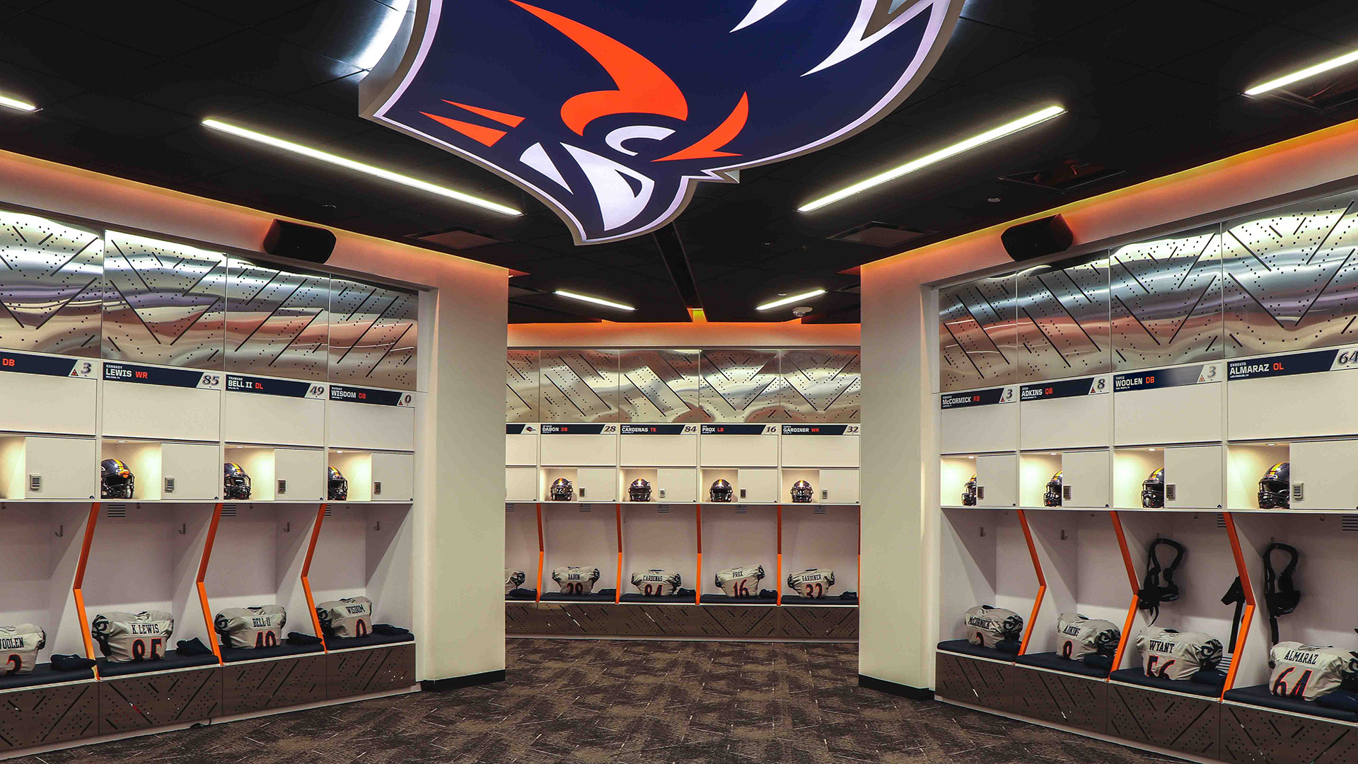 Roadrunner Athletics Center of Excellence - UTSA Athletics - Official ...