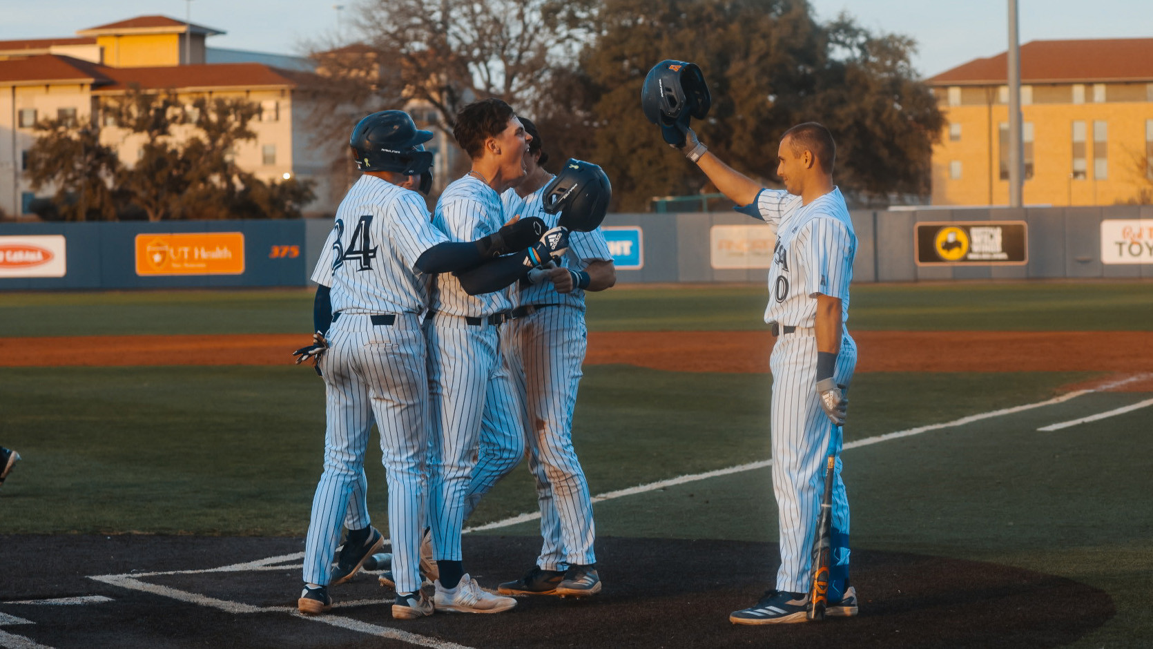 Roadrunners earn second series victory of the season - UTSA Athletics ...