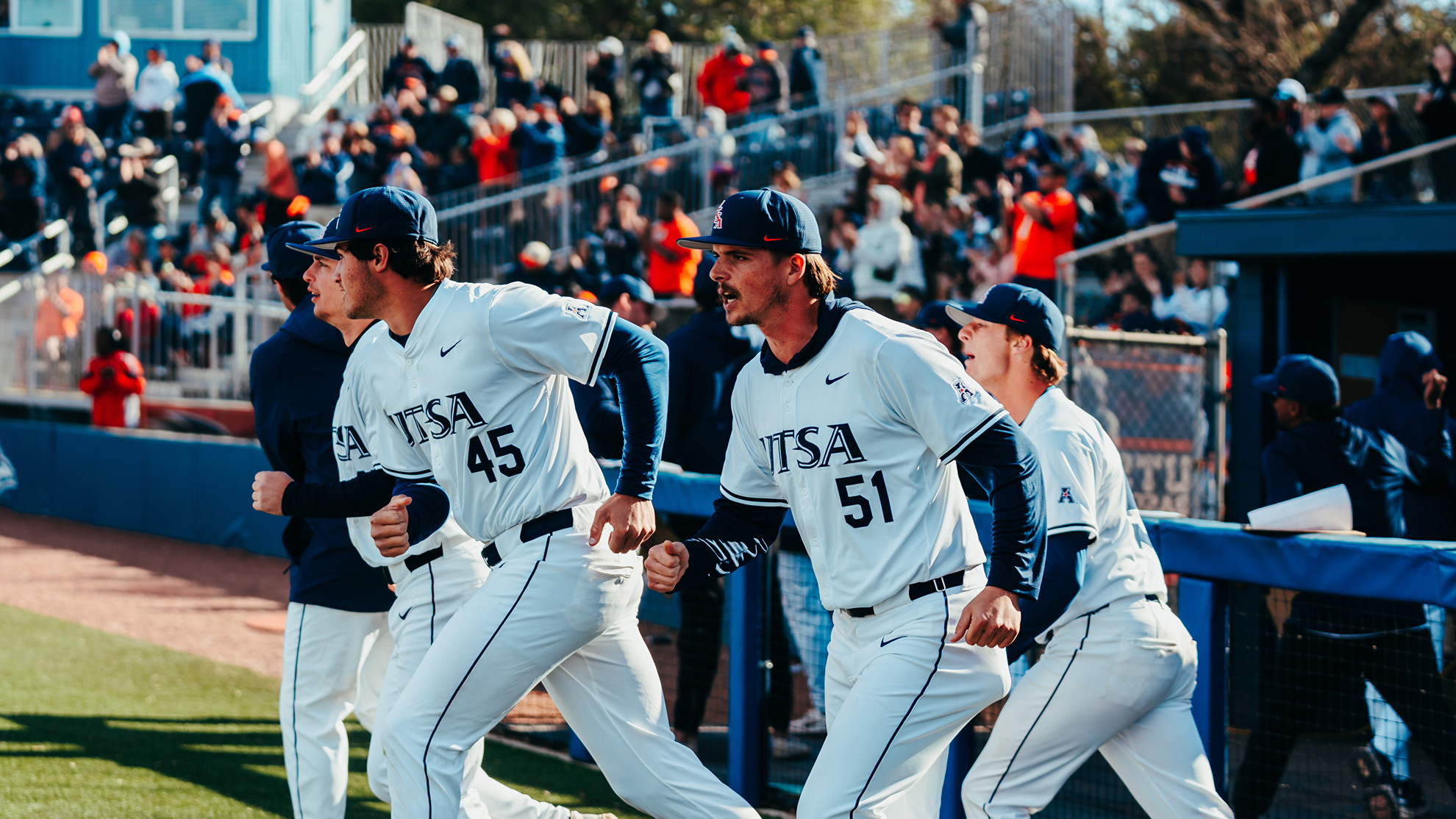Historic Weekend for UTSA Baseball and Softball Fan Support - UTSA ...