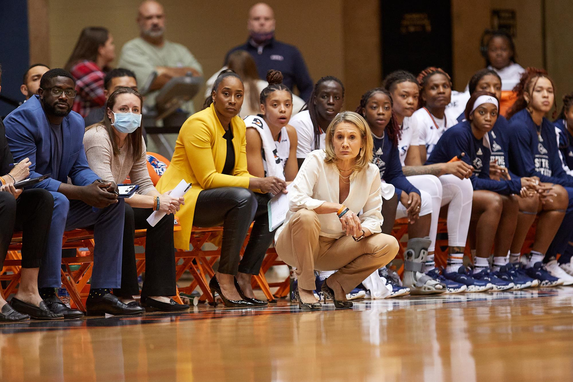 Aston signs local Brandeis HS talent Alexis Parker - UTSA Athletics ...