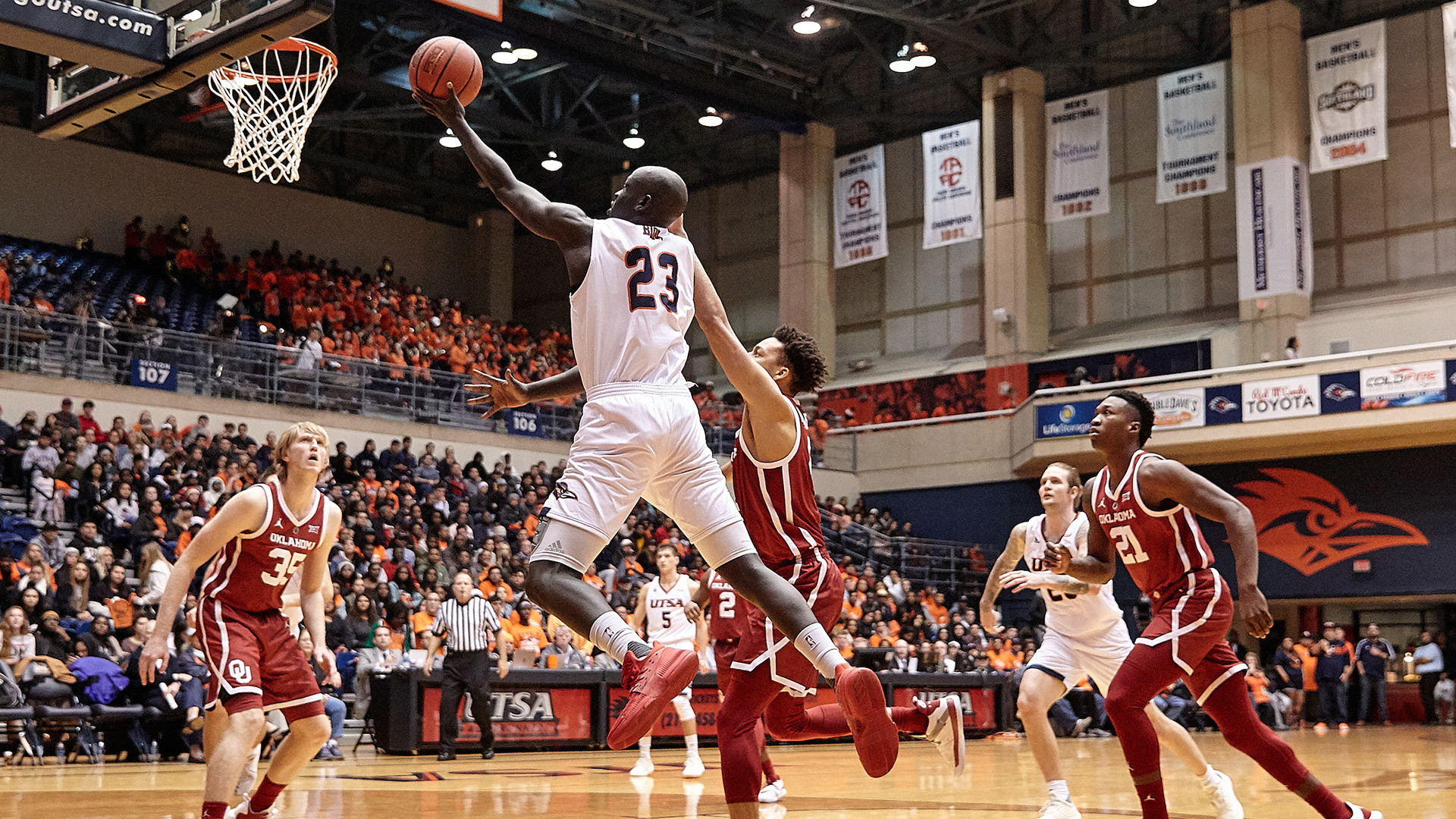 Utsa Convocation Center