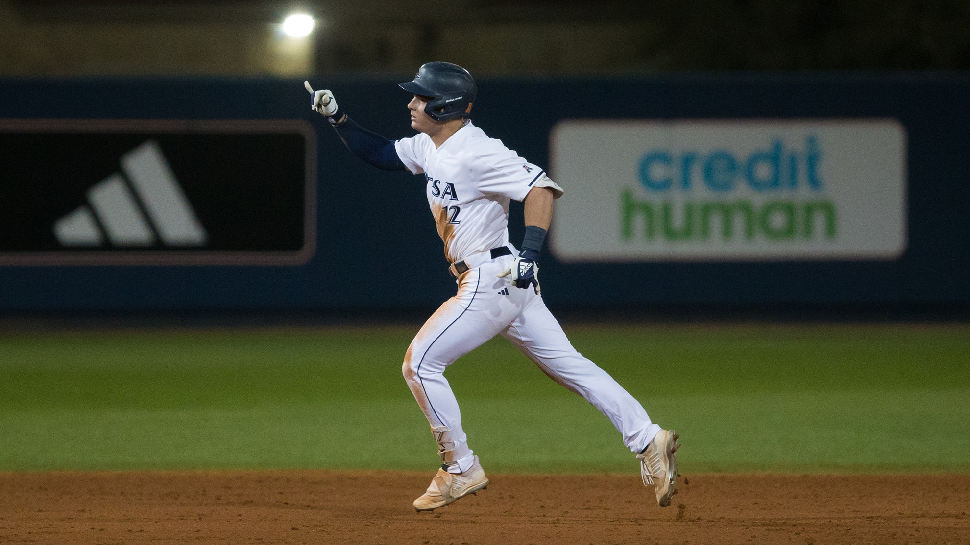 UTSA run rules Houston Christian in midweek contest - UTSA Athletics ...