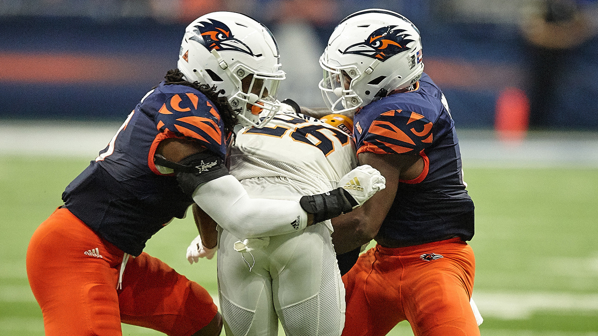 Six Roadrunners named to Dave Campbell’s Texas Football All-Texas ...