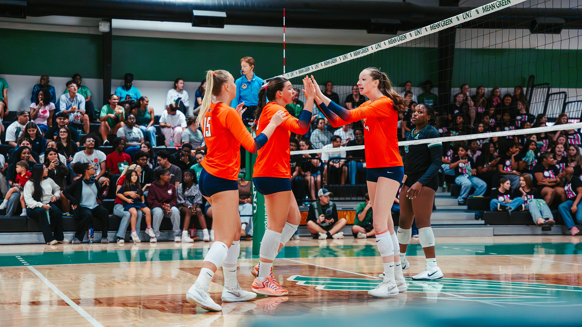 Roadrunners fall to UNT - UTSA Athletics - Official Athletics Website