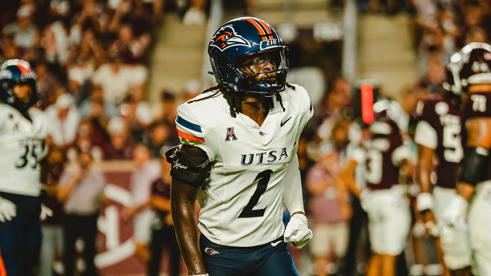 Carving his own path - UTSA Athletics - Official Athletics Website