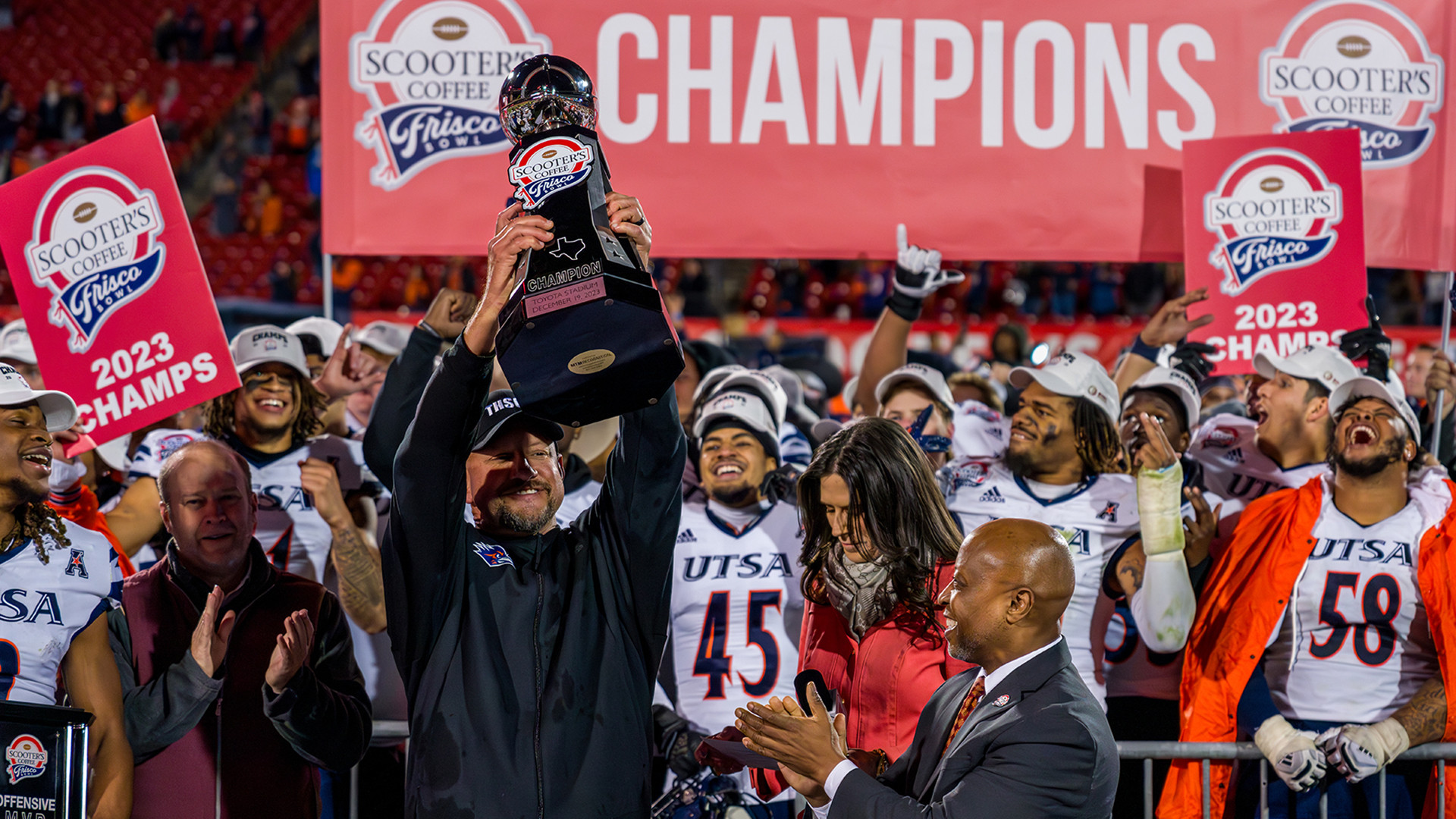 Jeff Traylor - UTSA Athletics - Official Athletics Website