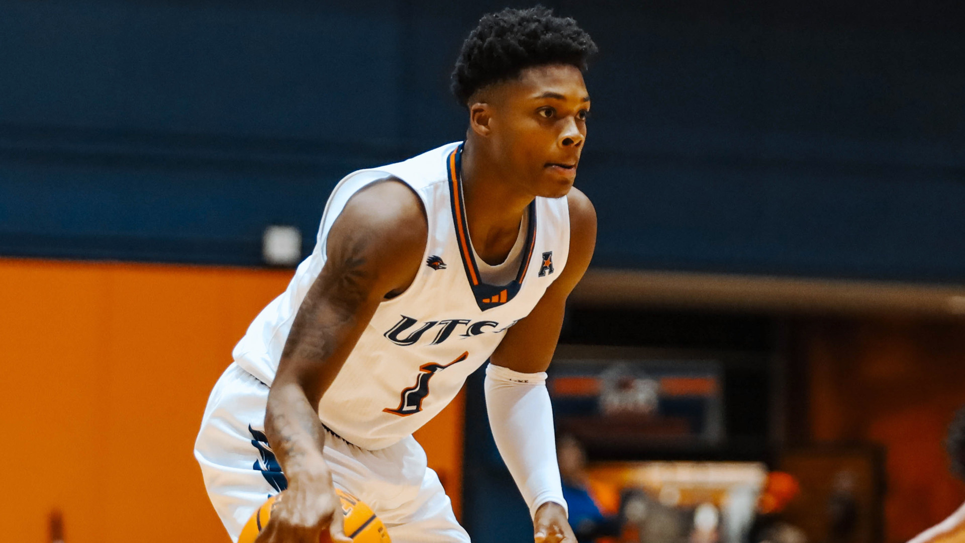 All-around scoring pushes UTSA past century mark and Prairie View ...