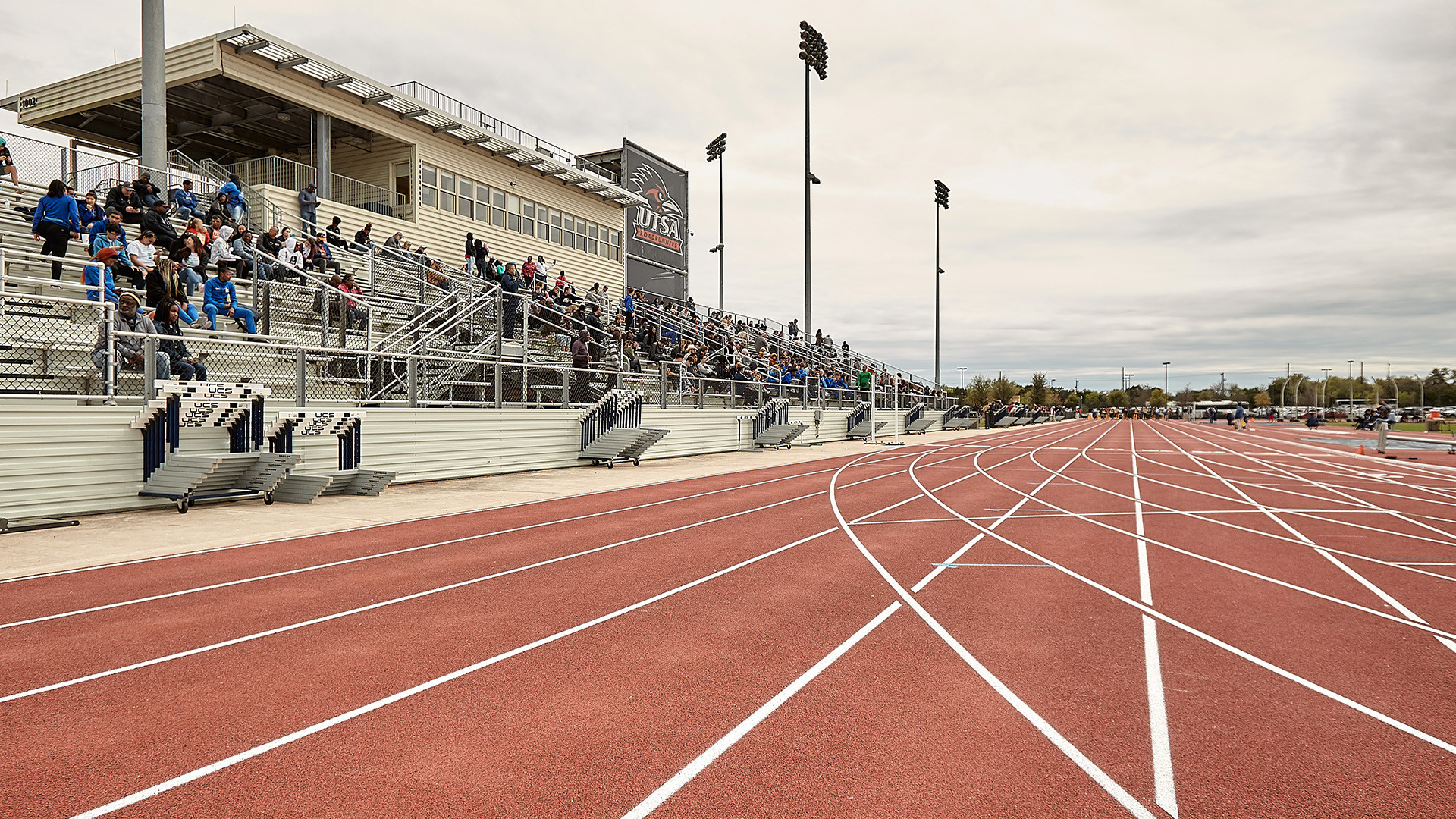 UTSA signs 12-time All-American Shadae Findley - UTSA Athletics ...
