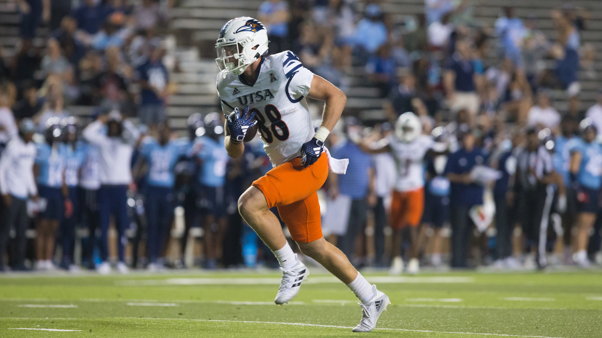 Thomas earns preseason nod from Dave Campbell’s Texas Football - UTSA ...