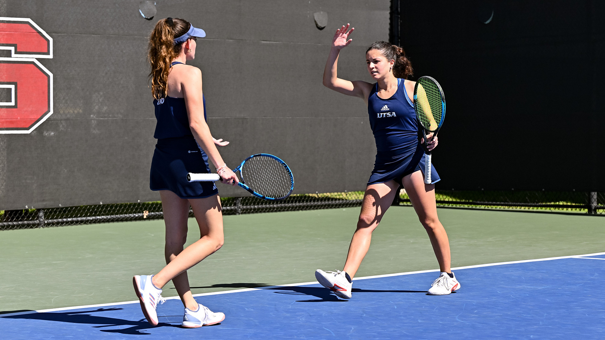 UTSA earns first ranked win of 2024 over No. 55 Florida Atlantic - UTSA ...