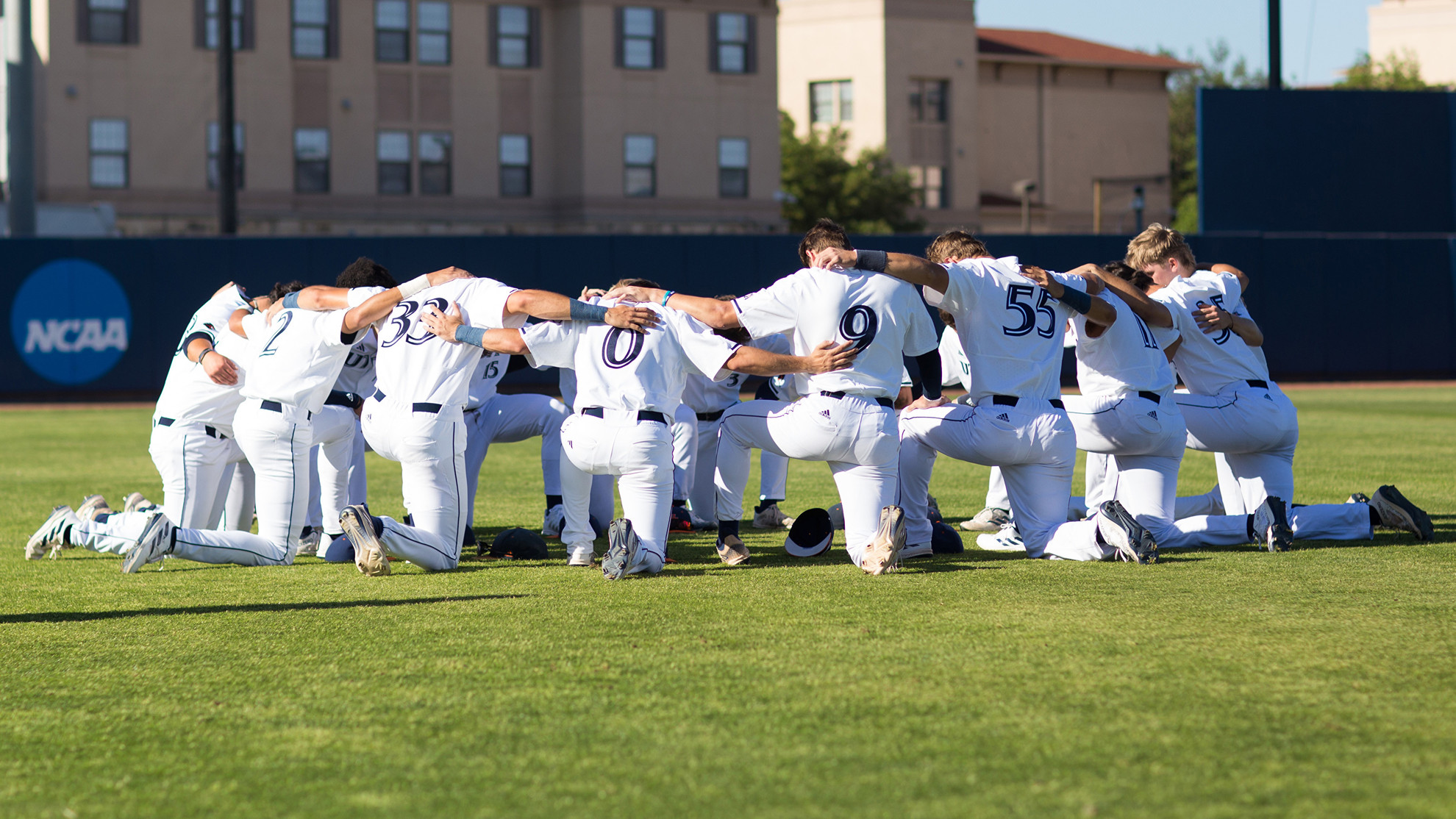 Lytle named Newcomer Position Player of the Year, seven more ...