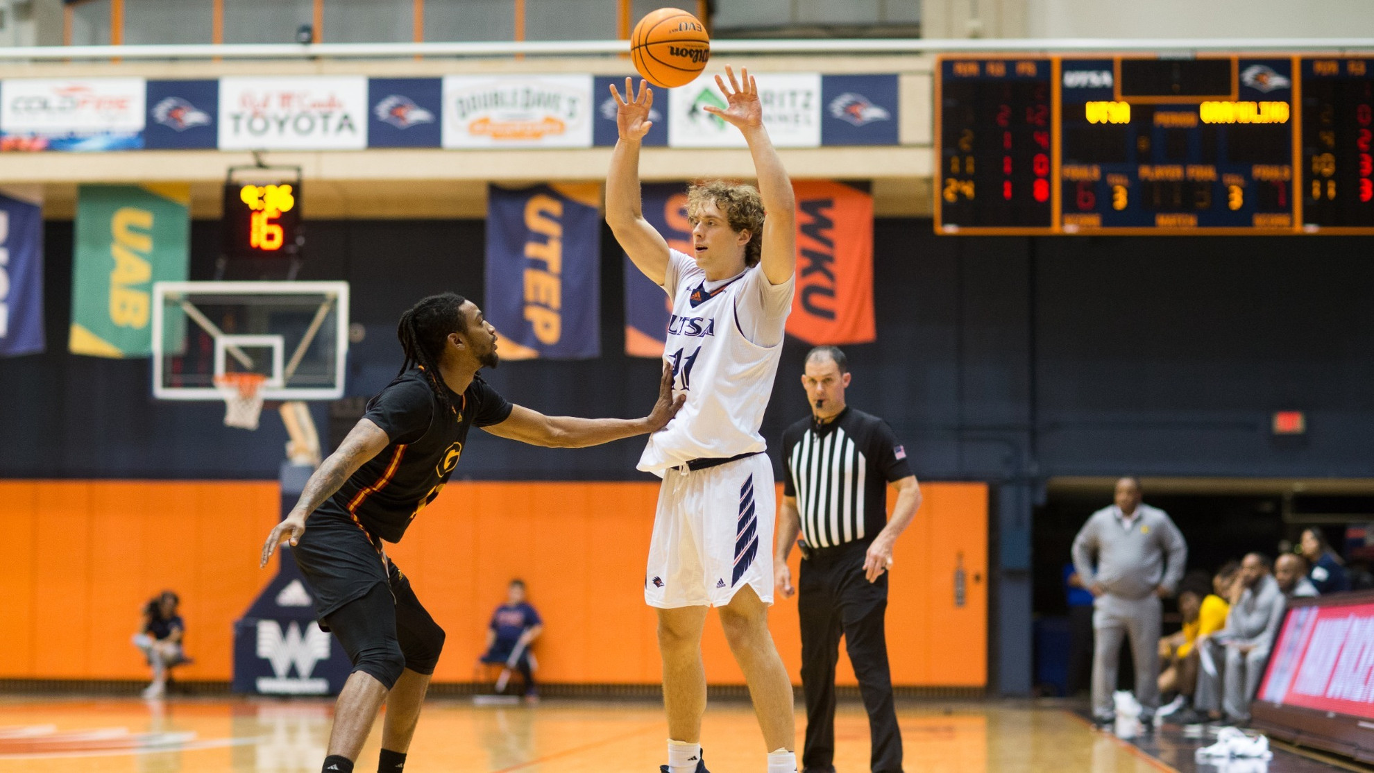 Lachlan Bofinger - Men's Basketball 2022-23 - UTSA Athletics - Official ...