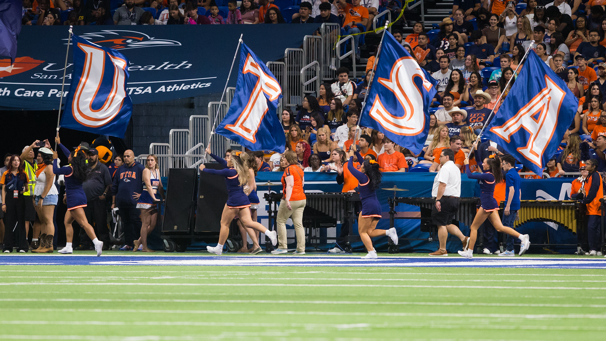 UTSA Athletics Launches Roadrunner Rally and Tickets for Troops Program ...