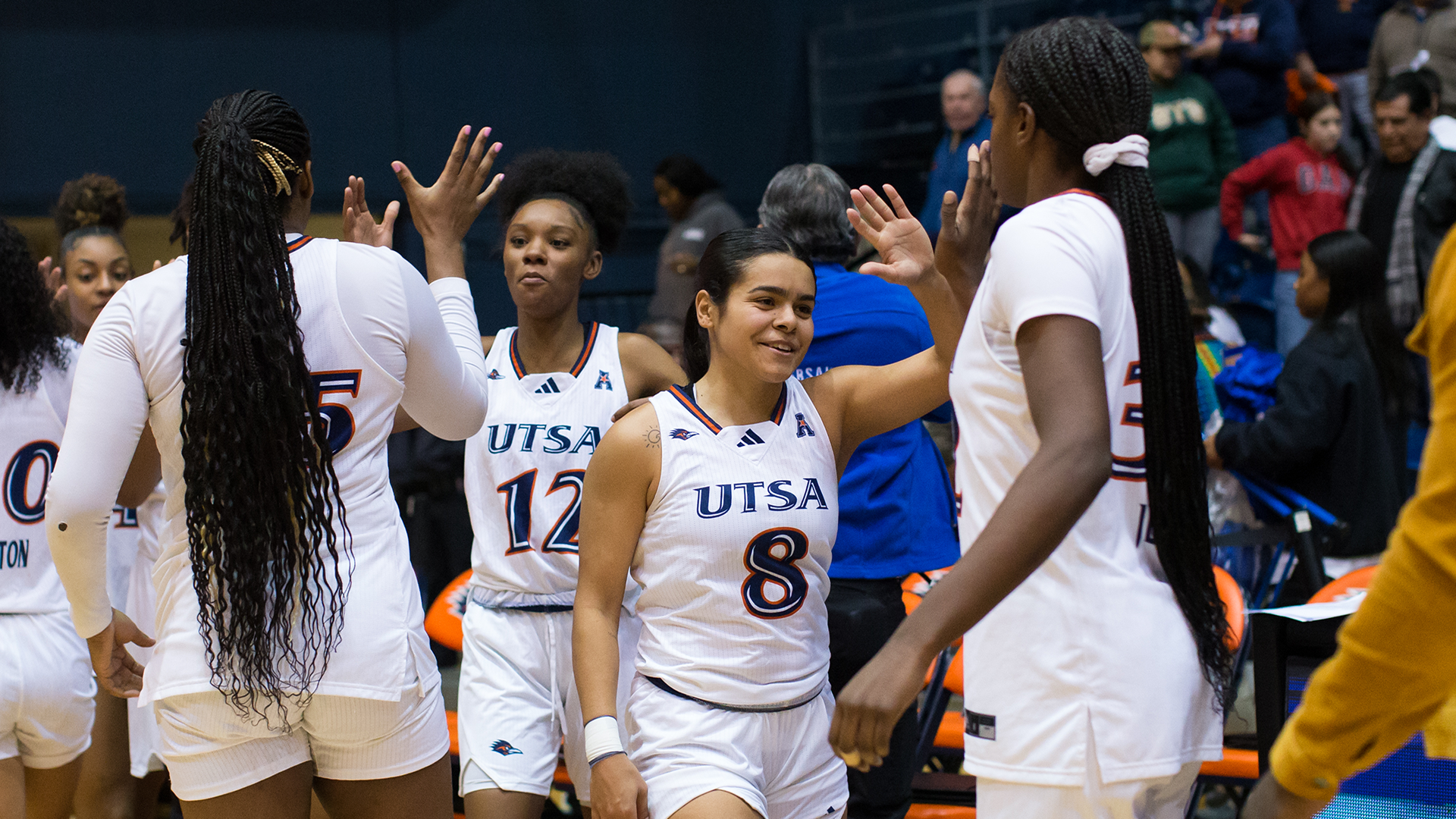 UTSA Women’s Basketball Becoming the Must-See Event in San Antonio ...