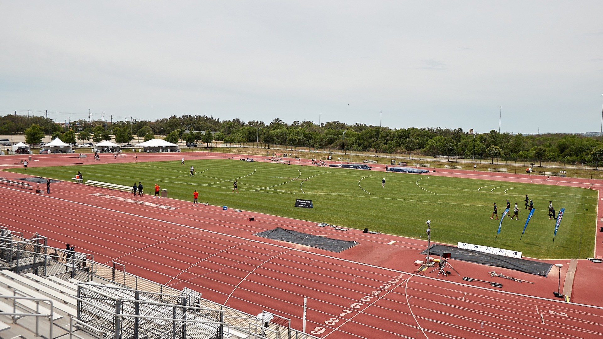 UTSA adds five distance standouts to signing class - UTSA Athletics ...