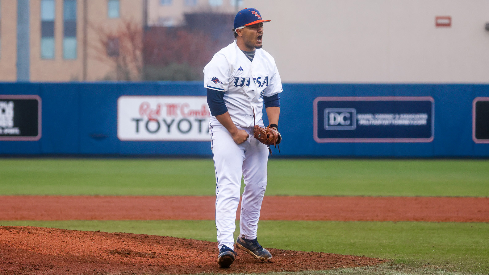 Roadrunners set to host HCU and Oakland - UTSA Athletics - Official ...